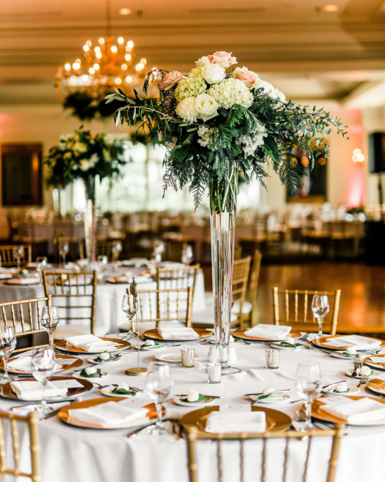 Wayzata Country Club Wedding | Minnesota | Simply Elegant Group