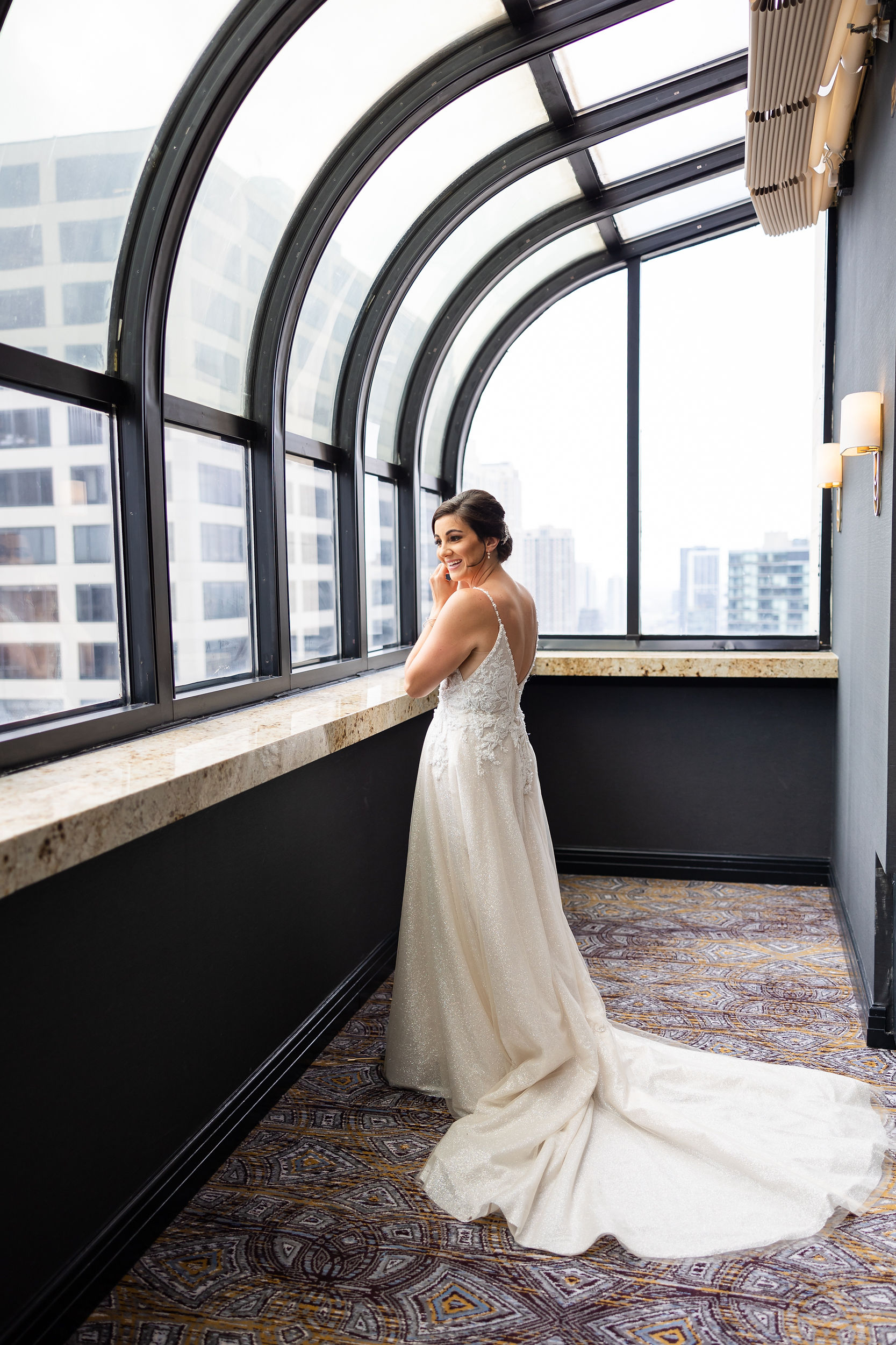 The Intercontinental Hotel Chicago Wedding | Stephanie + Aaron | Simply ...