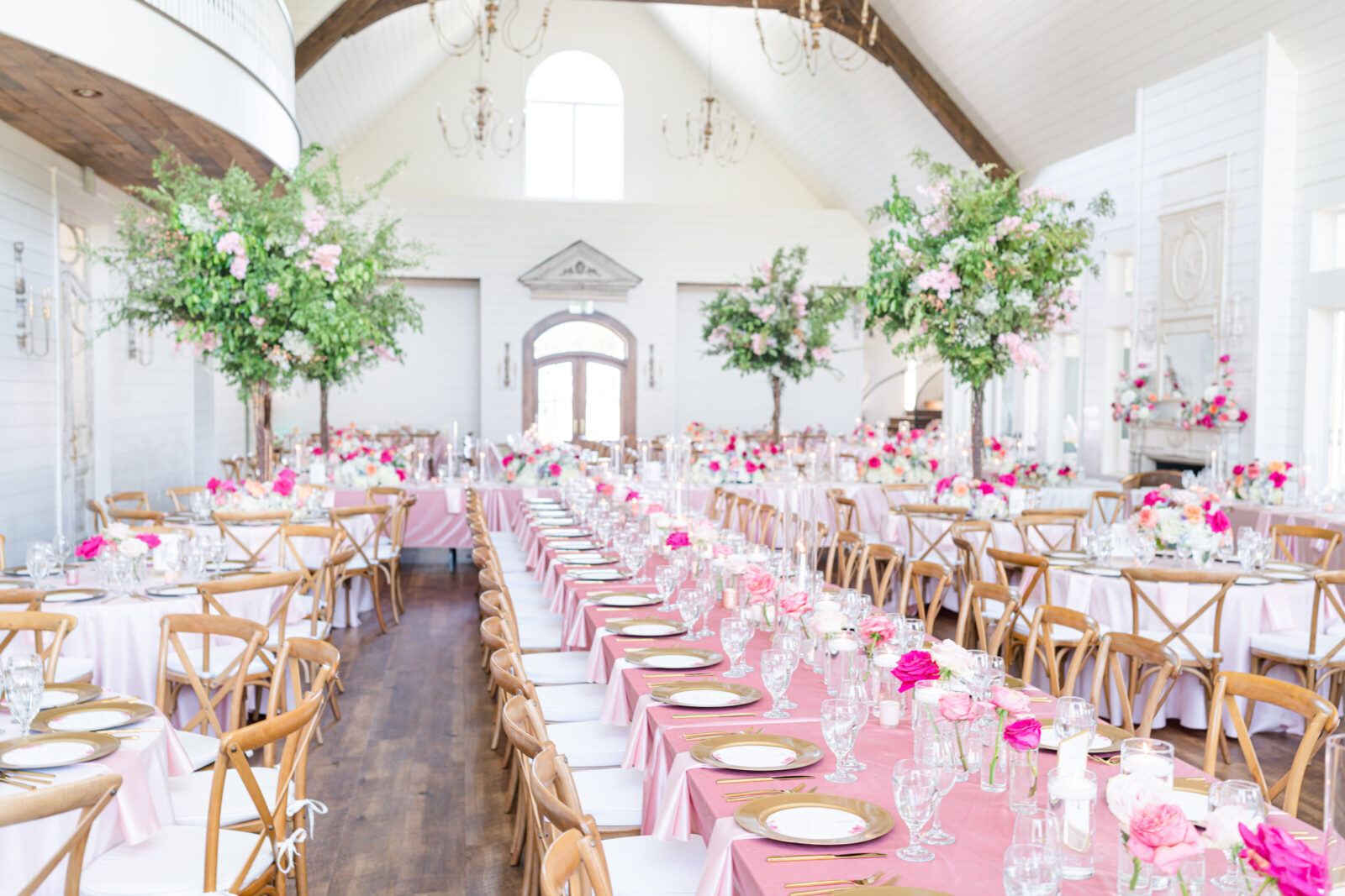 The French Farmhouse Wedding Venue| Texas Luxury Venue