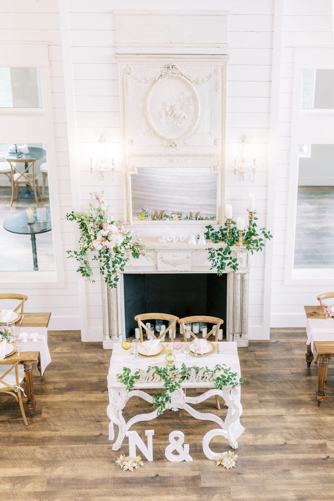The French Farmhouse Wedding Venue | Texas Venue Spotlight | Simply ...