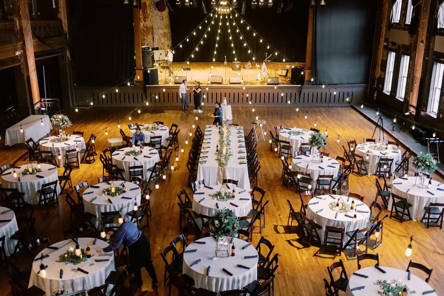 10 Unique Milwaukee Wedding Venues [for 2025!] | Simply Elegant Group